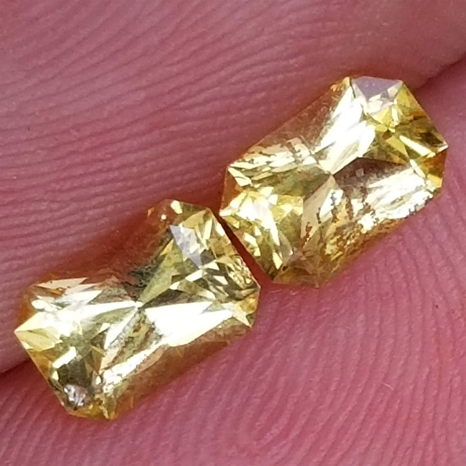 Ceylon Yellow Sapphire Round Pair 4.5mm ~.89cts - Simply Sapphires